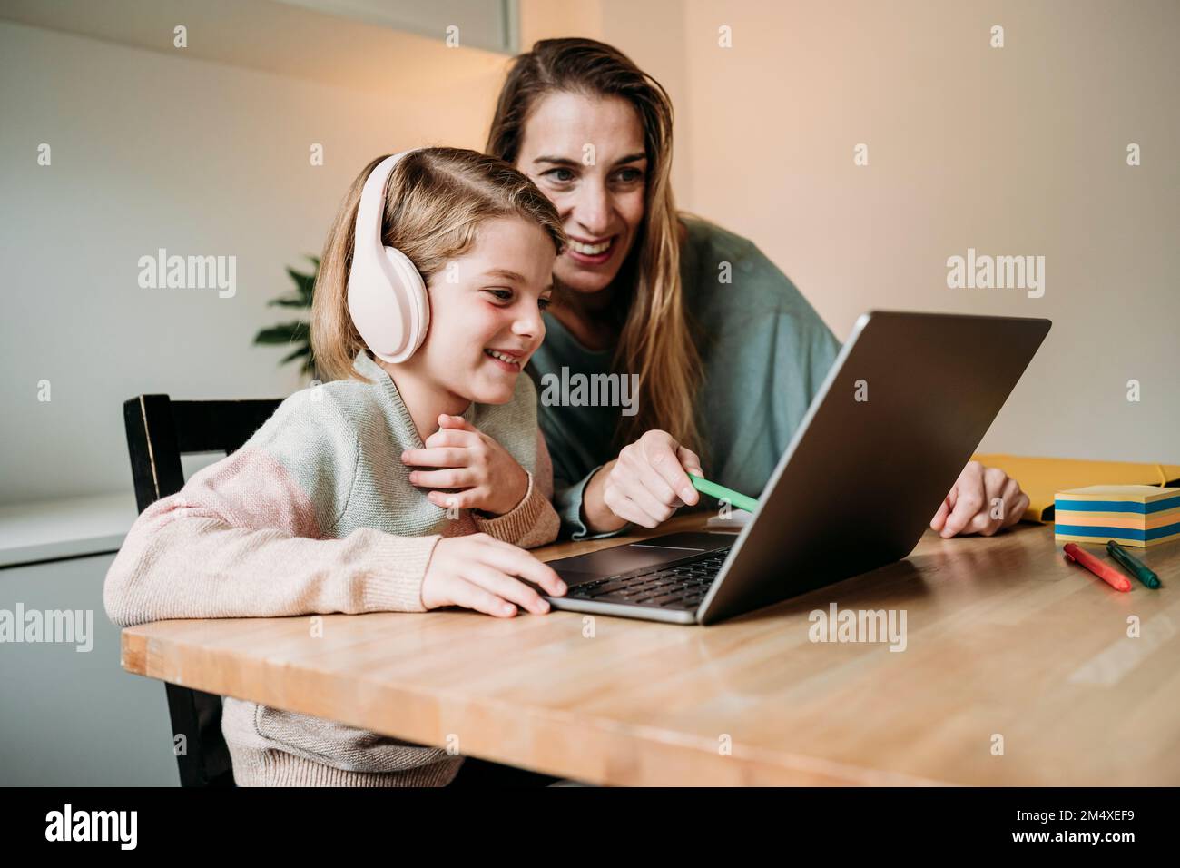 E 7 40 45 hi-res stock photography and images - Alamy