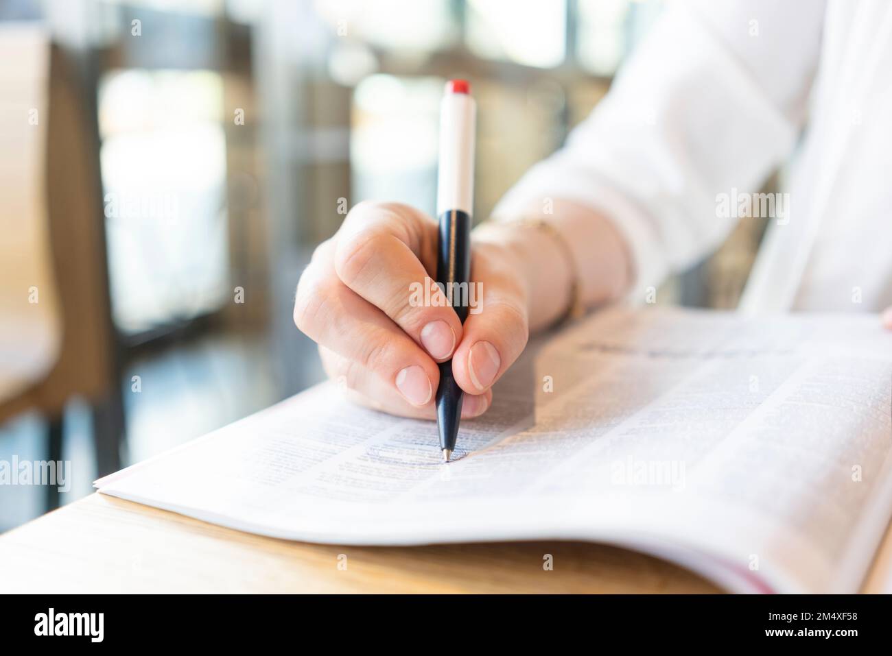 Marking table hi-res stock photography and images - Alamy