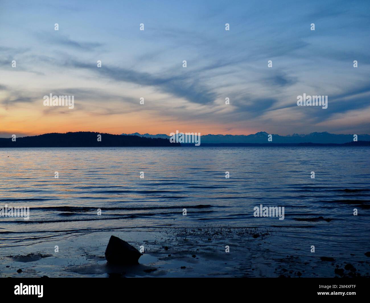 Steilacoom beach hi-res stock photography and images - Alamy
