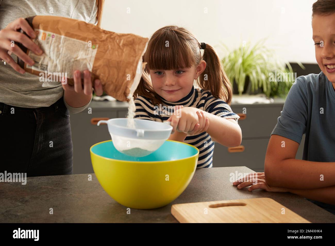 Sieving Clipart Of Children