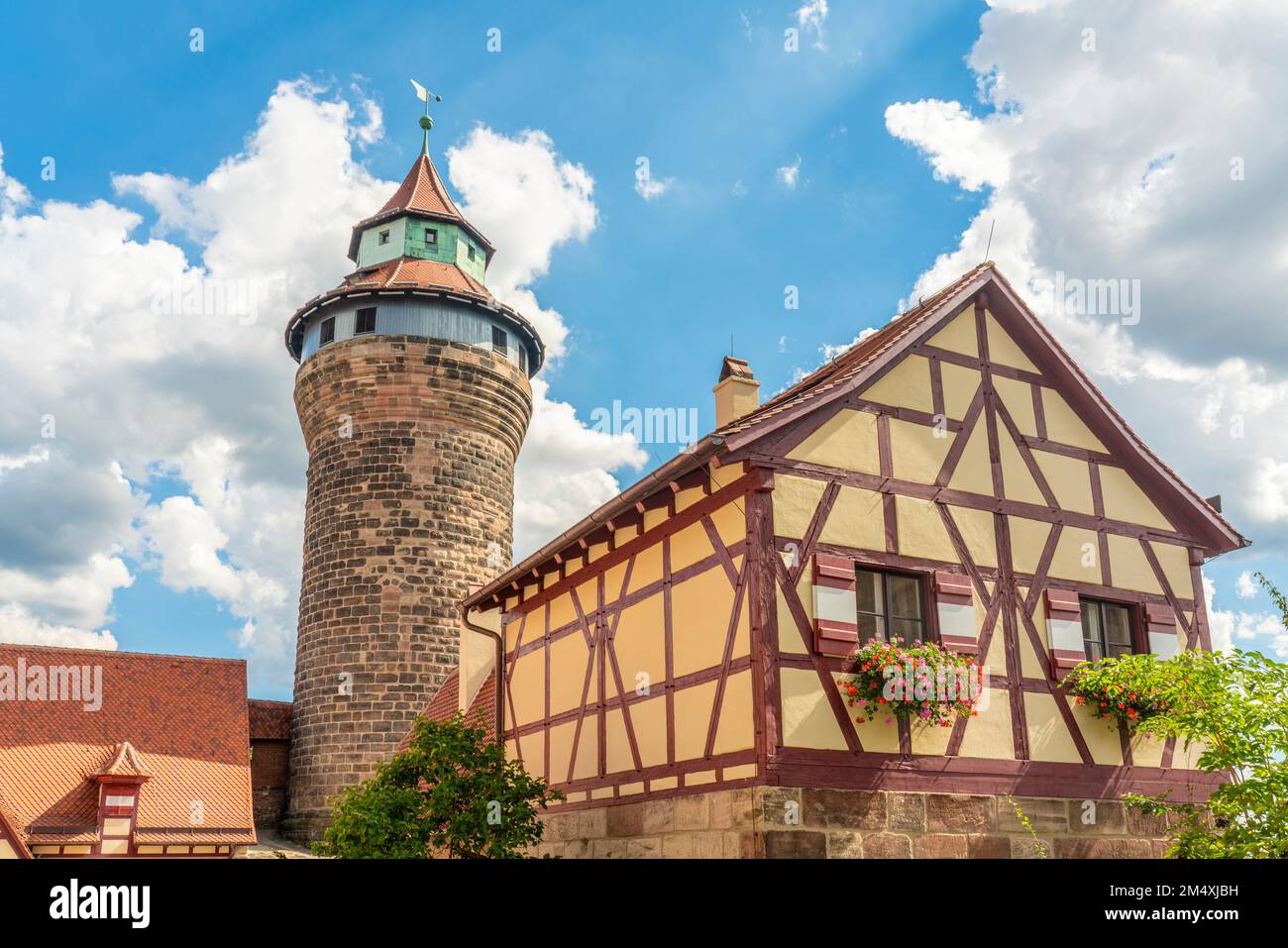 Half timbered house historic sinwell tower hi-res stock photography and ...