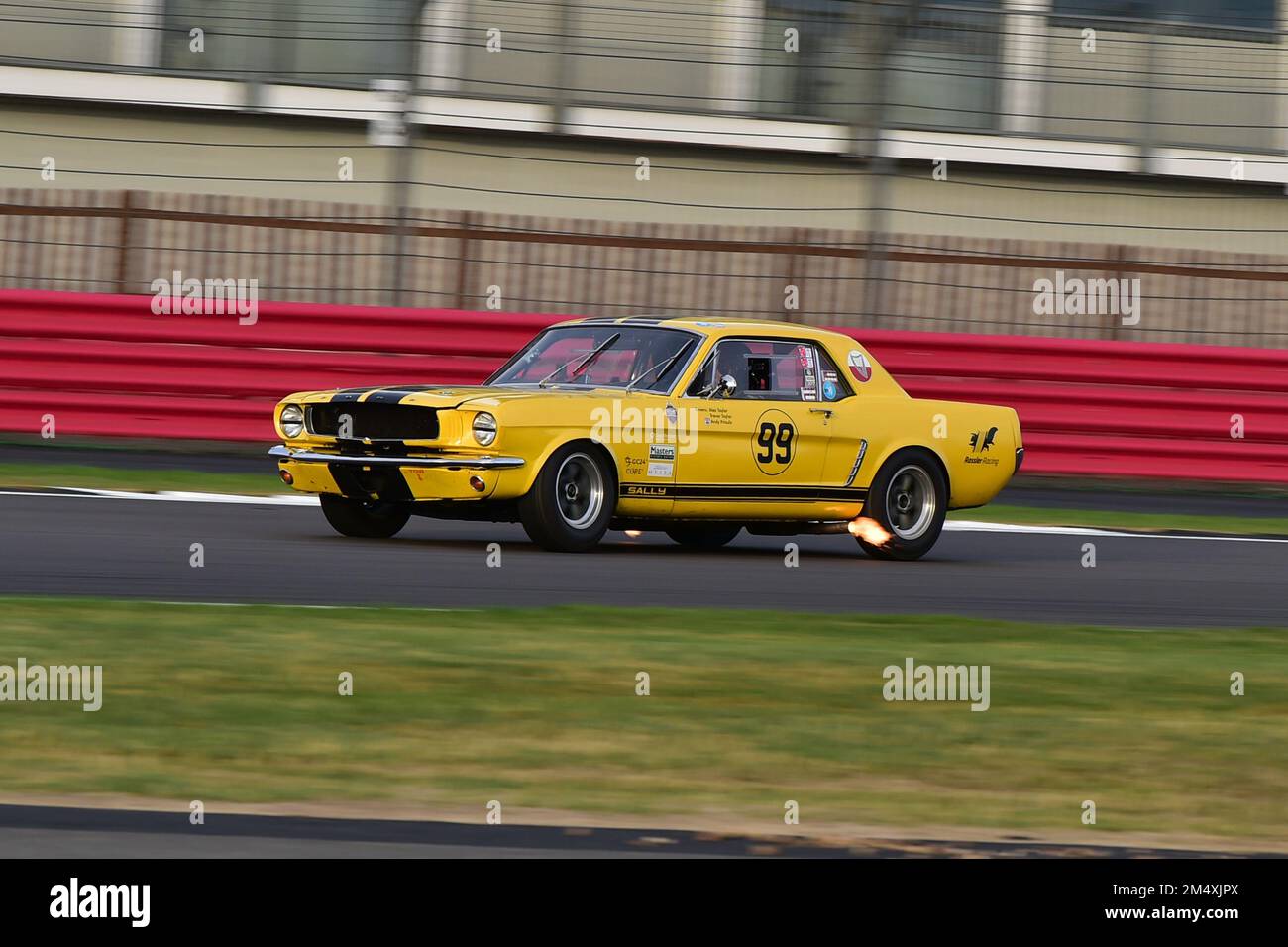 Flaming exhuasts, Andy Priaulx, Alex Taylor, Ford Mustang, Adrian Flux ...