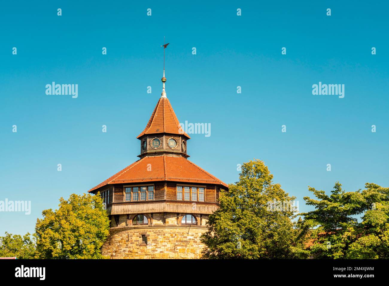 Clear sky dicker turm tower hi-res stock photography and images - Alamy