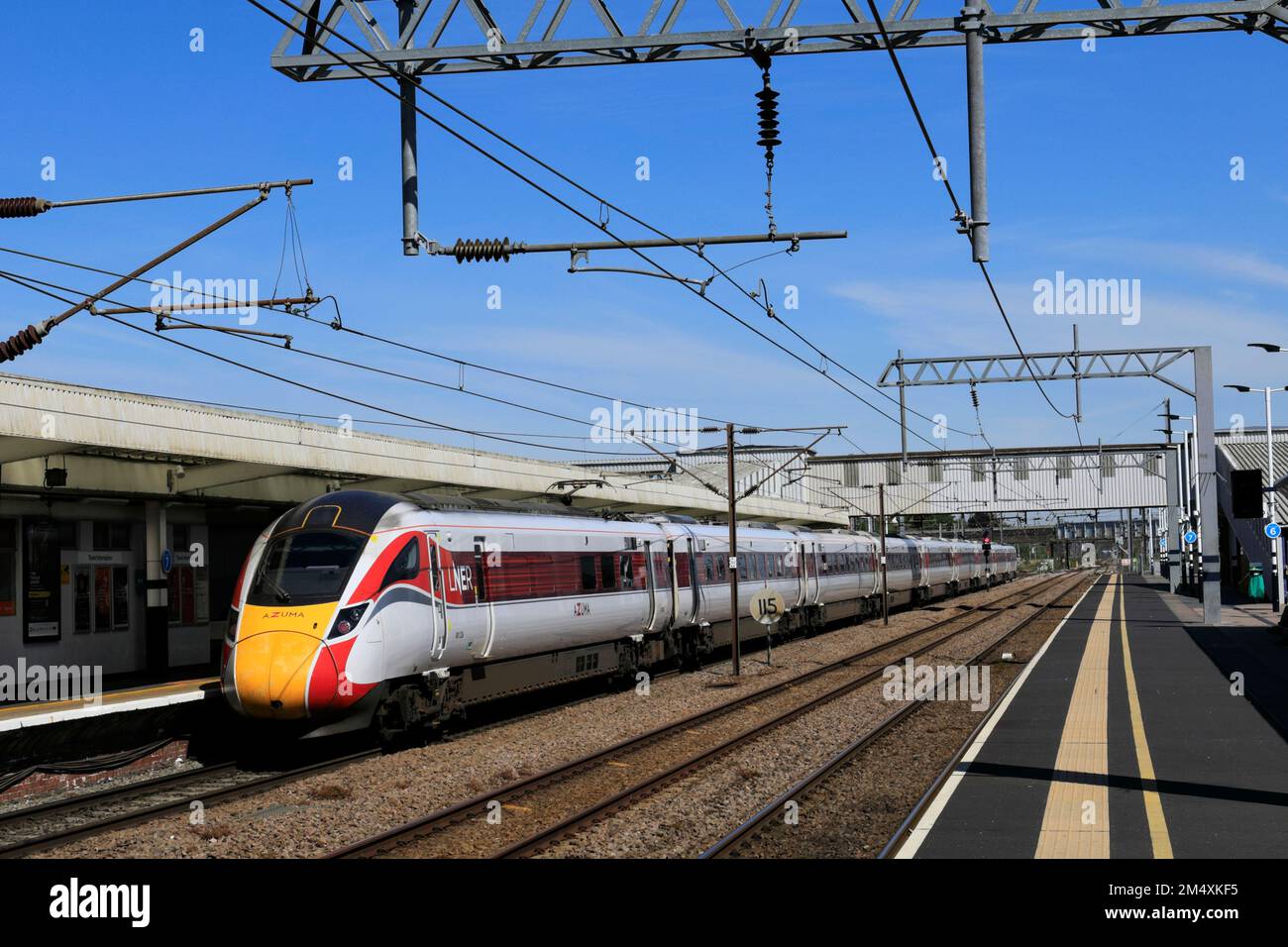 LNER Azuma at Peterborough railway station, East Coast Main Line ...