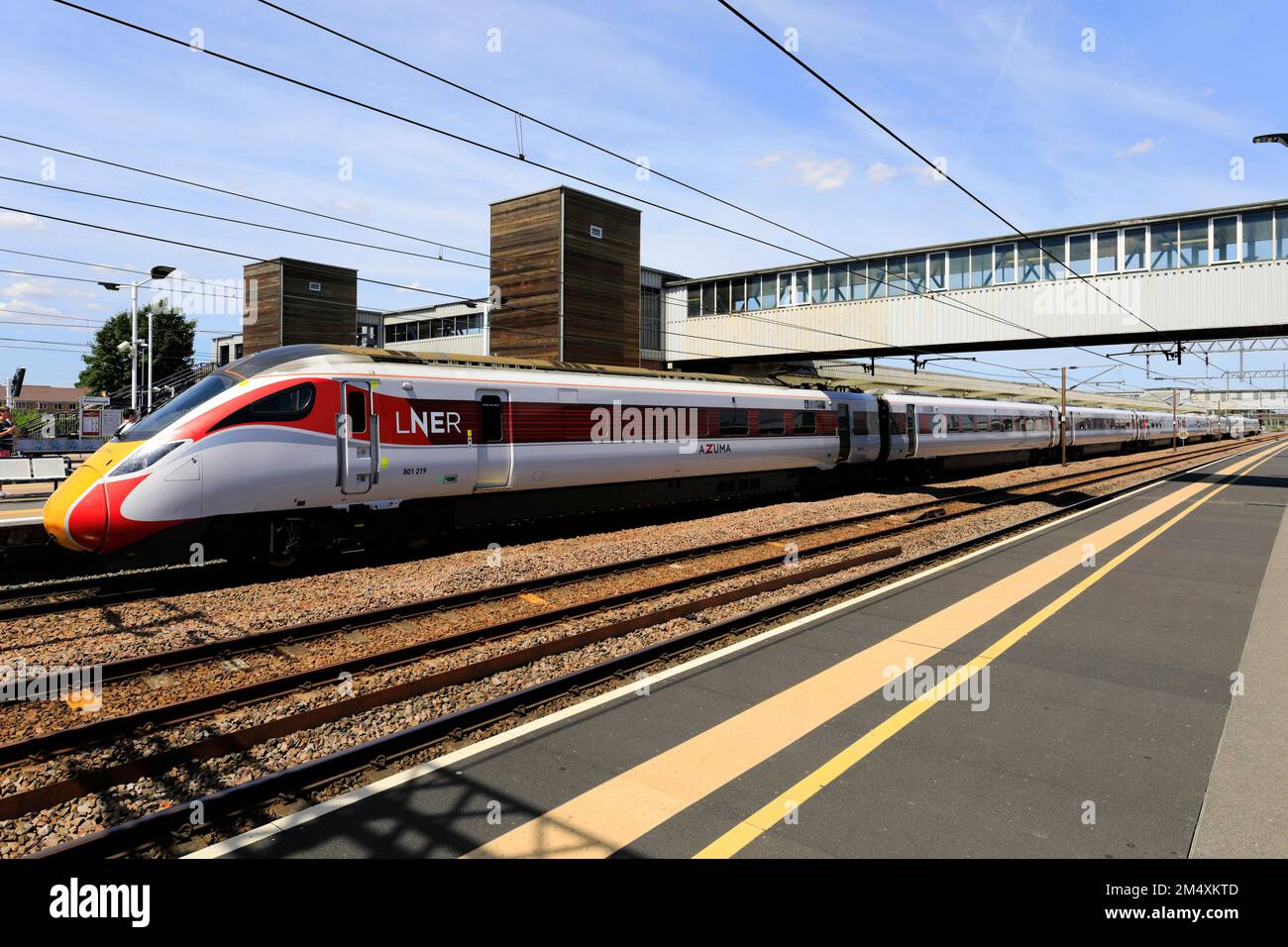 LNER Azuma at Peterborough railway station, East Coast Main Line ...