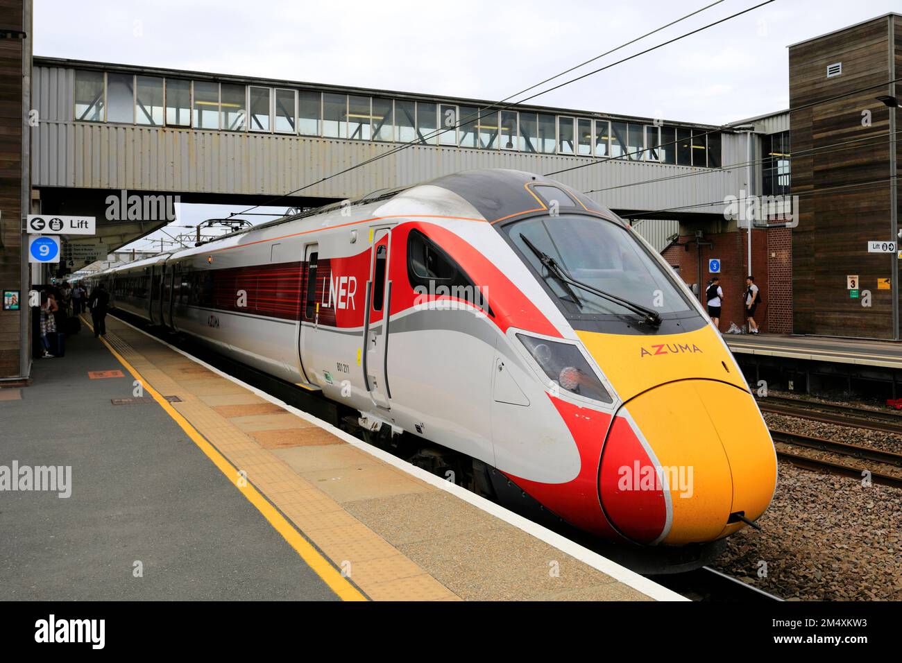 LNER Azuma at Peterborough railway station, East Coast Main Line ...