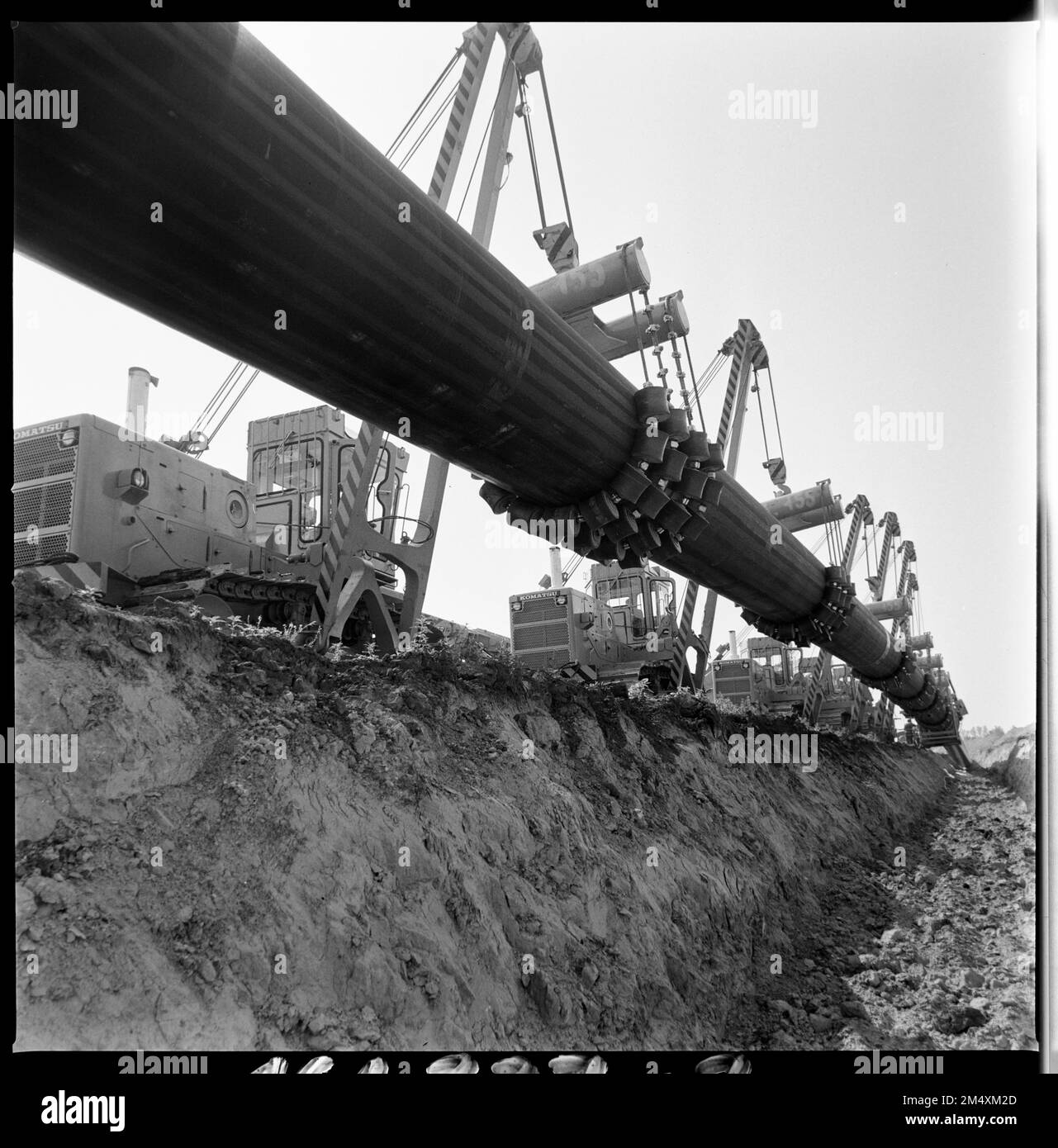 ***AUGUST 1983 FILE PHOTO*** Transit pipeline laying. The first ...