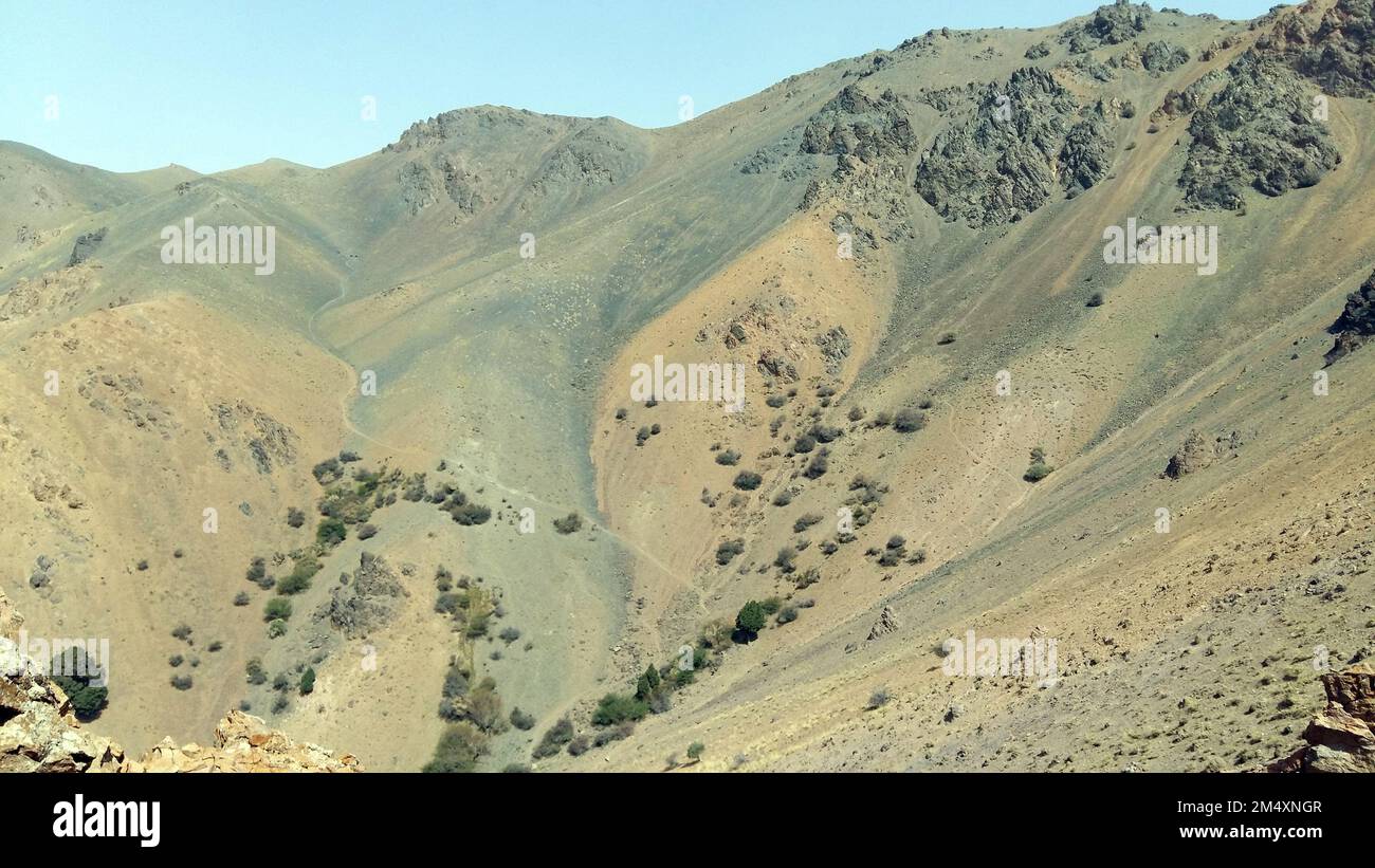 dry mountains on a dry day Stock Photo - Alamy