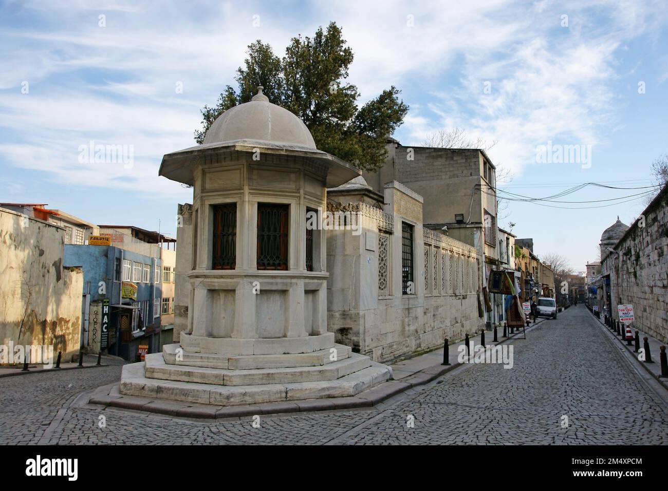 Sinan tomb istanbul hi-res stock photography and images - Alamy