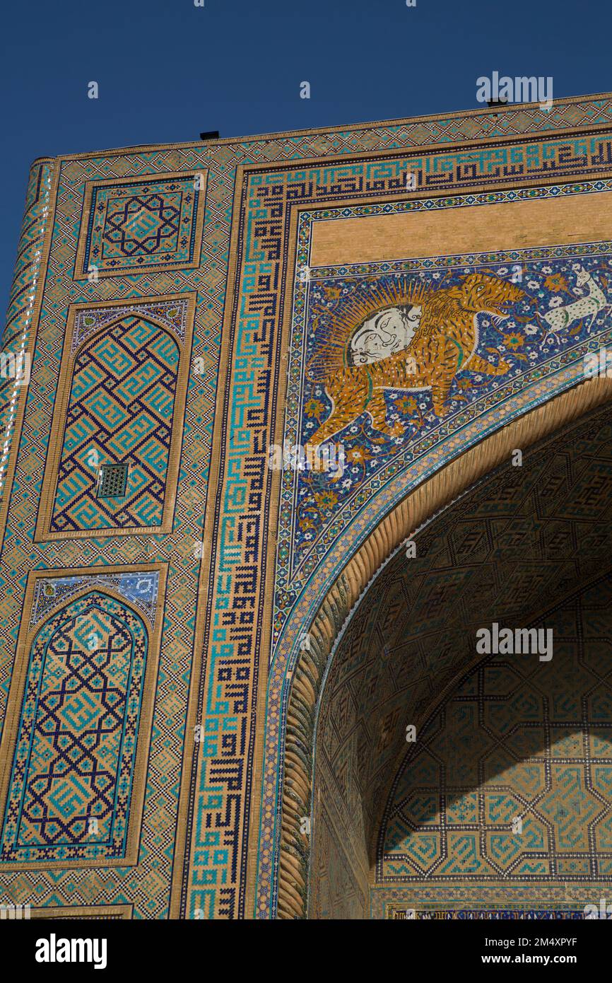 Tiger Image, Sherdor Madrassah (Completed 1636), Registan Square ...
