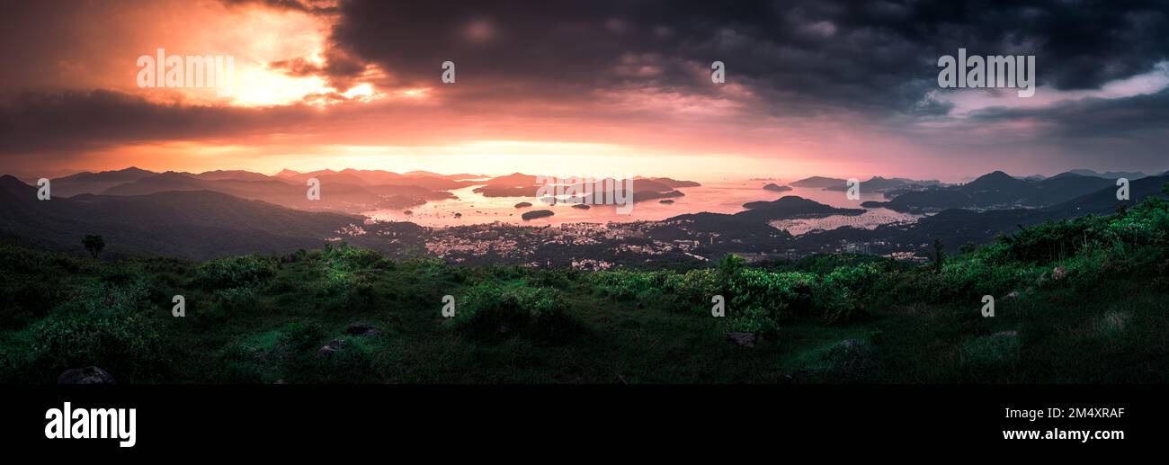 Ma on shan, hong kong hi-res stock photography and images - Alamy