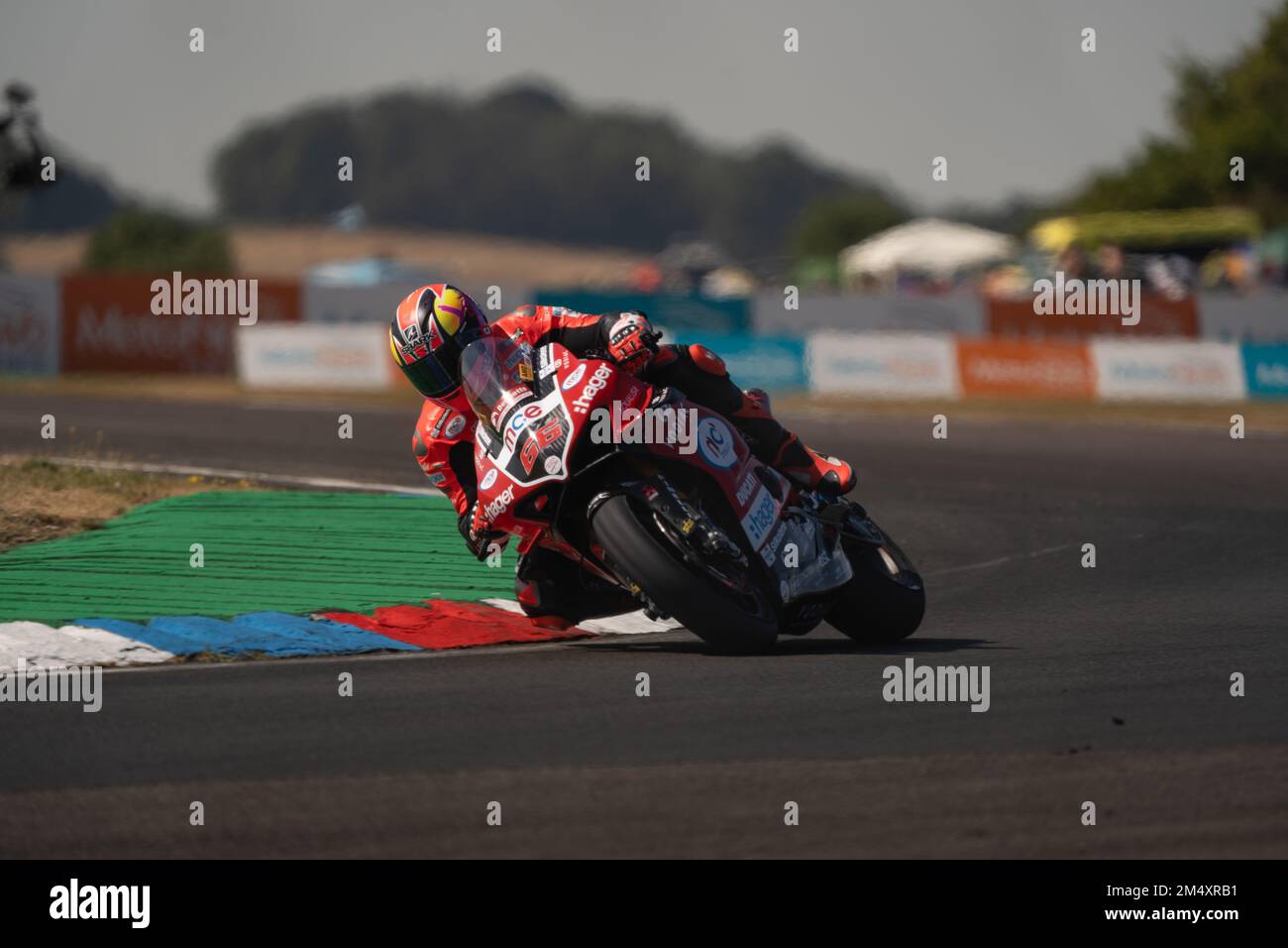 British Super Bikes Thruxton Race Circuit Sunday Race Day Stock Photo ...