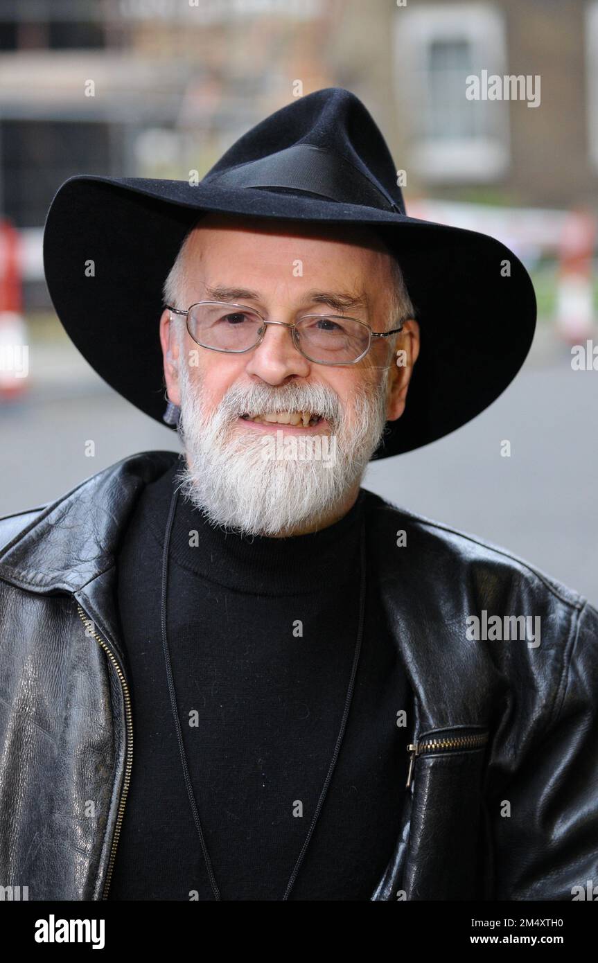 Terry Pratchett, Alzheimers Trust Reception, 10 Downing Street ...