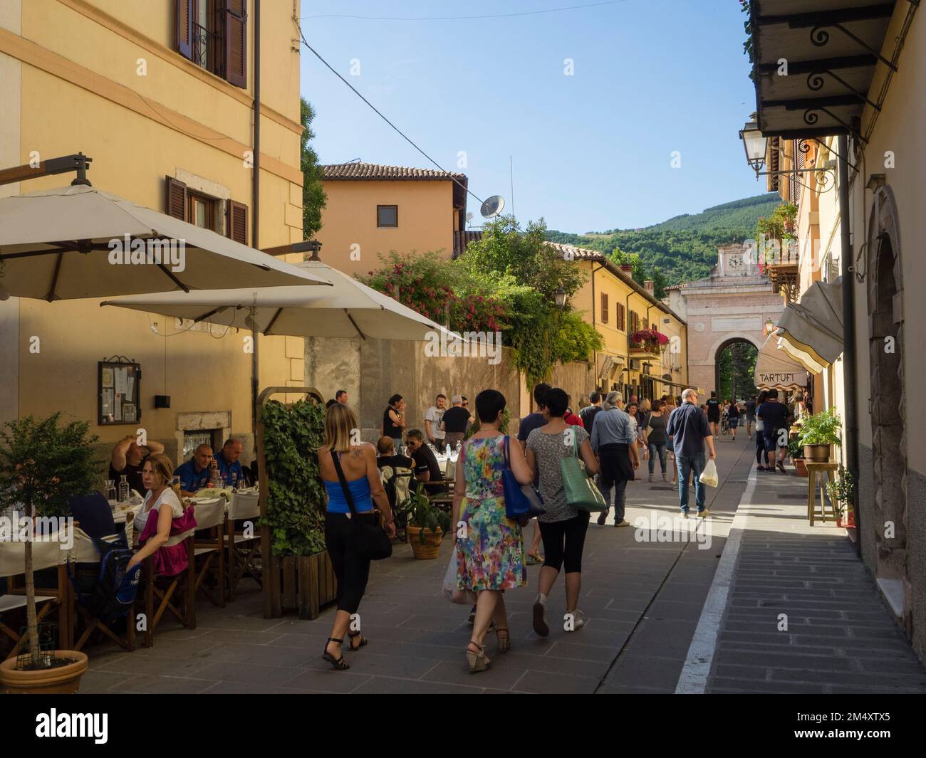 Main street leading to Roman Gate, Norcia, Umbria, Italy, Europe Stock ...