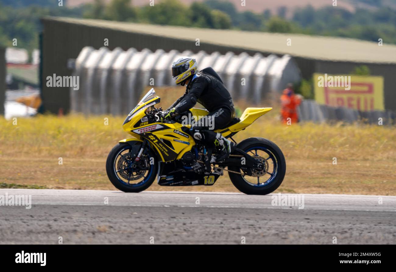 British Super Bikes Thruxton Race Circuit Sunday Race Day Stock Photo ...