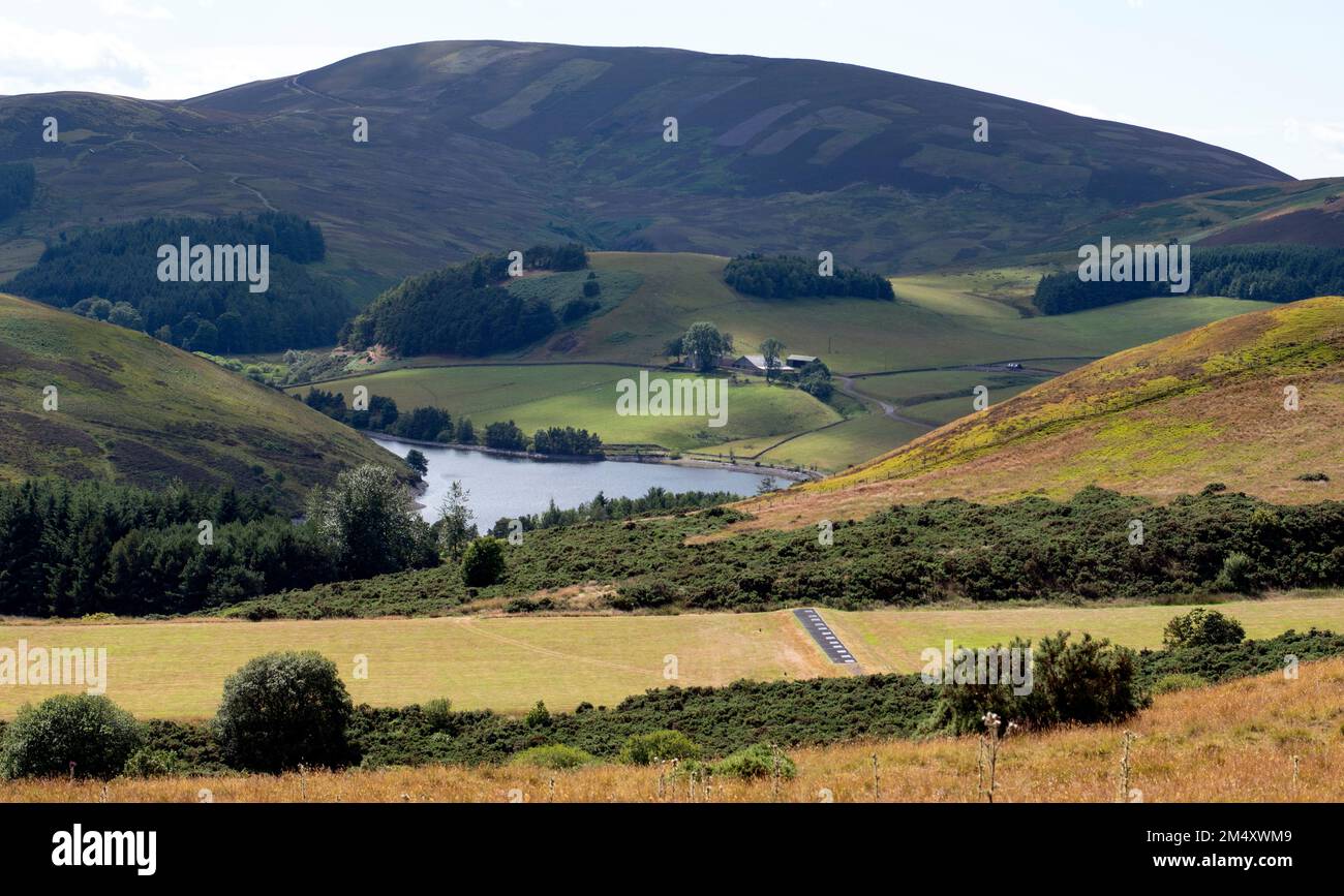 Pentland hills hi-res stock photography and images - Alamy