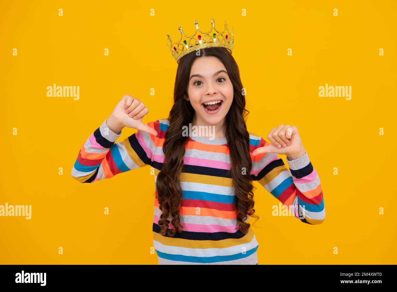 Amazed teenager. Portrait of ambitious teenage girl with crown, feeling ...