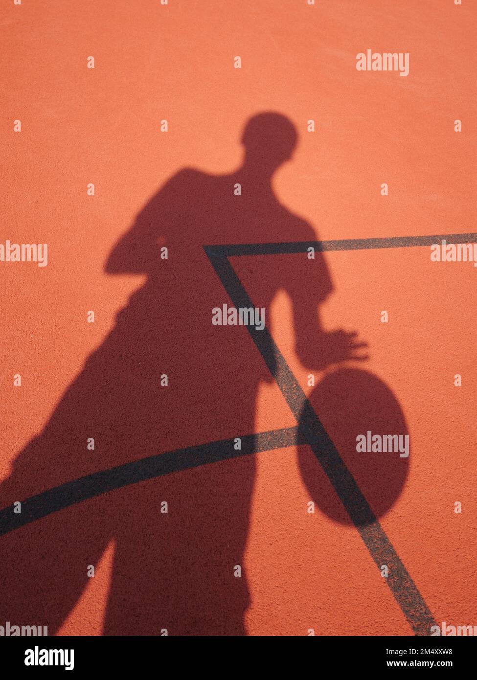 basketball player shadow Stock Photo - Alamy