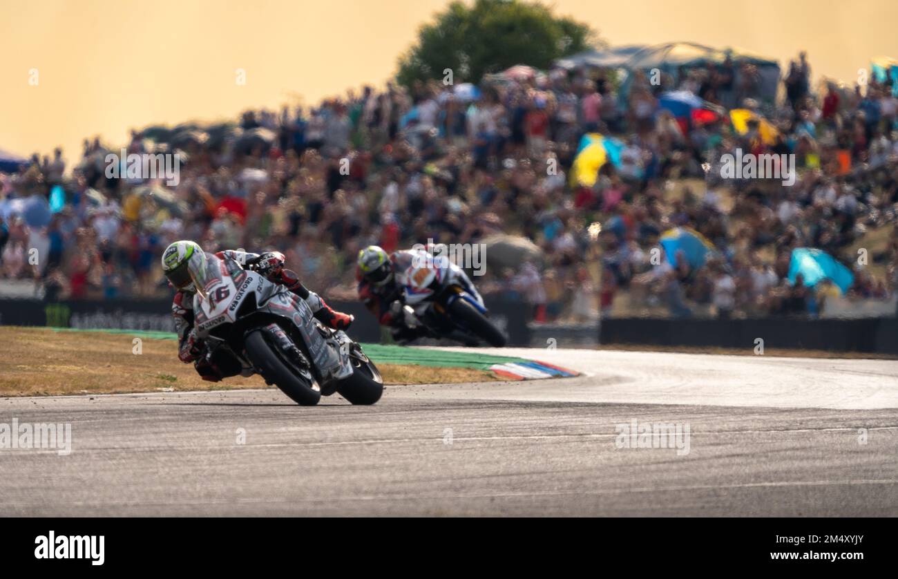 British Super Bikes Thruxton Race Circuit Sunday Race Day Stock Photo ...