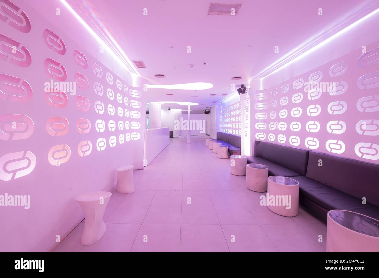 Rgb room hi-res stock photography and images - Alamy