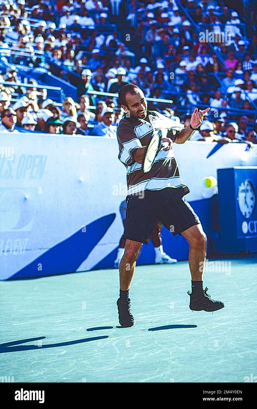Andre Agassi (USA) competing at the 1995 US Open Tennis Stock Photo - Alamy