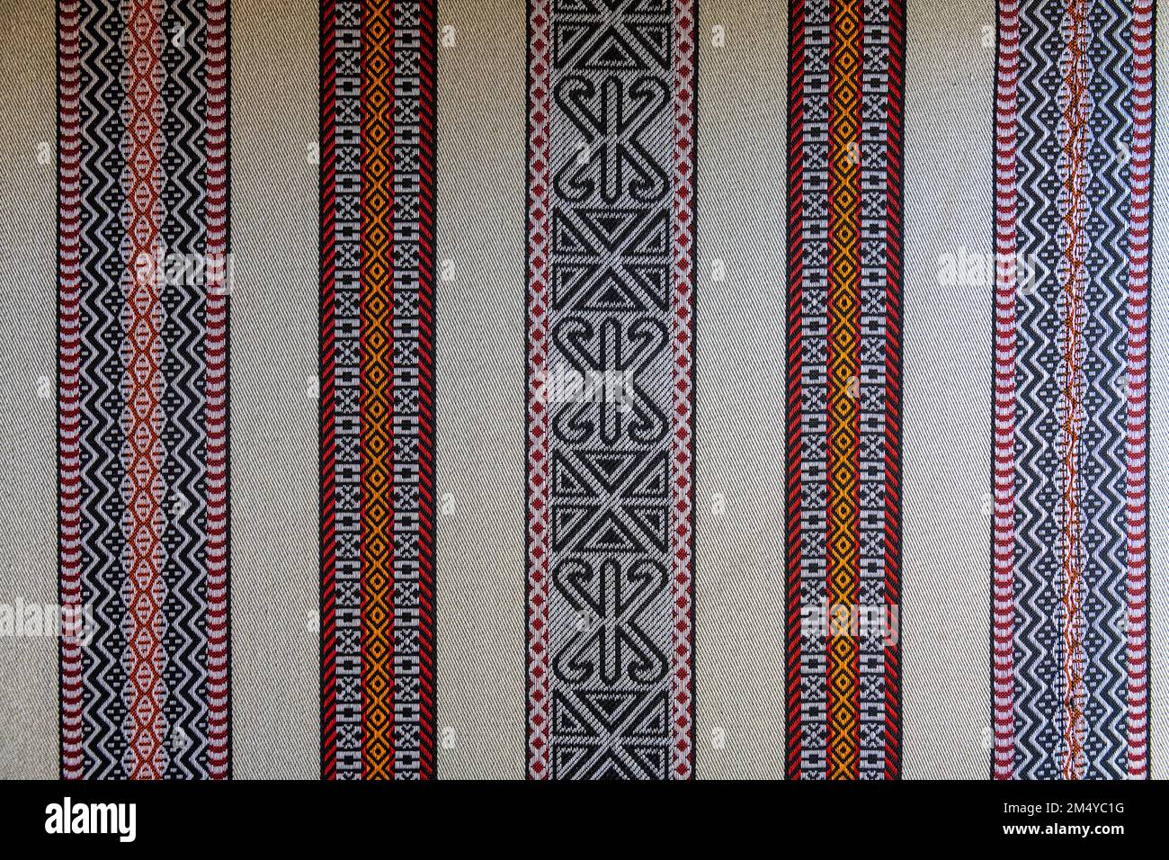 Textiles patterns, Unesco site Bir Hima Rock Petroglyphs and ...