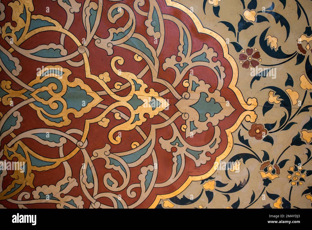 Floral art pattern example of the Ottoman Islamic art Stock Photo - Alamy