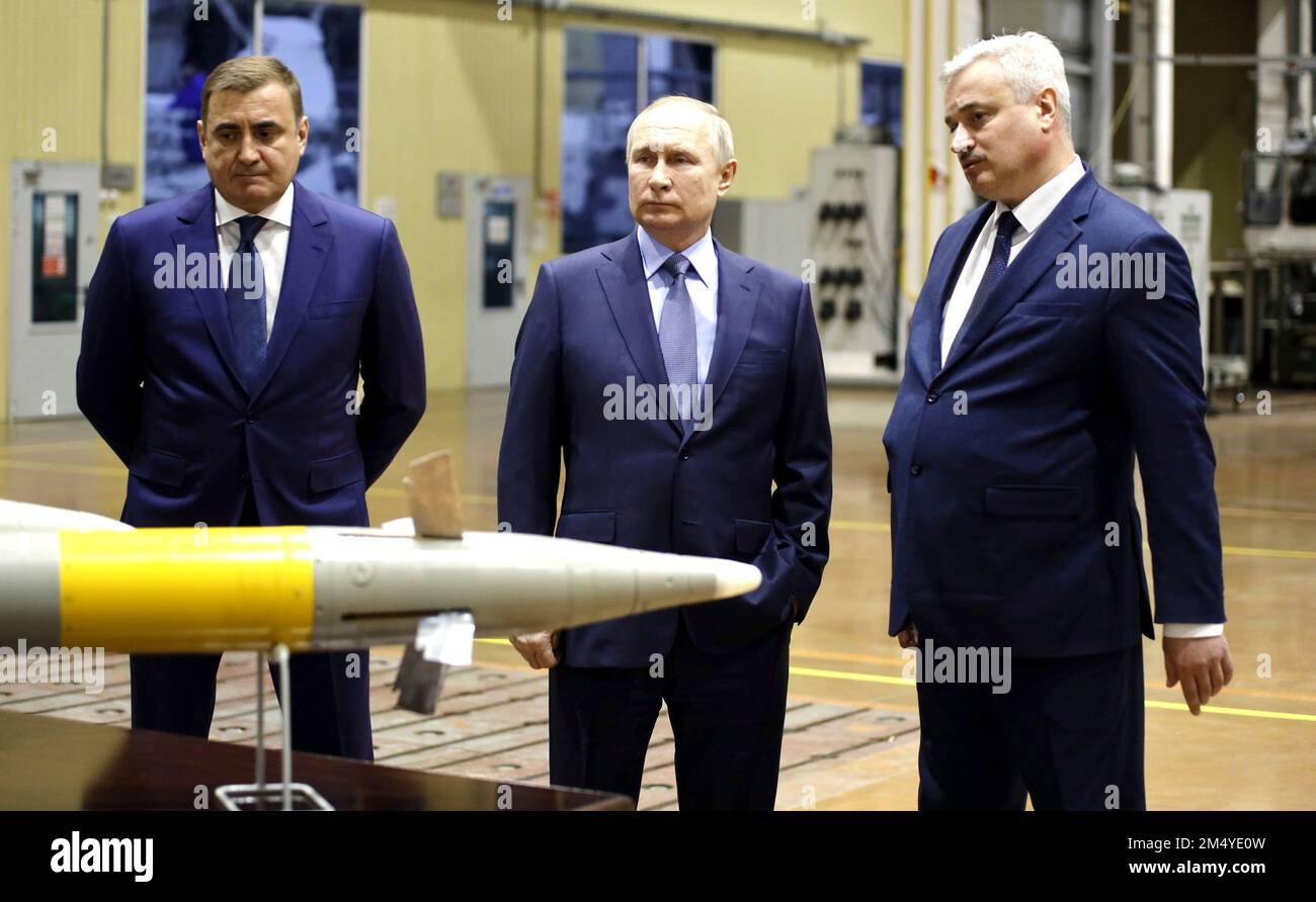 Tula, Russia. 23rd Dec, 2022. Russian President Vladimir Putin, center ...