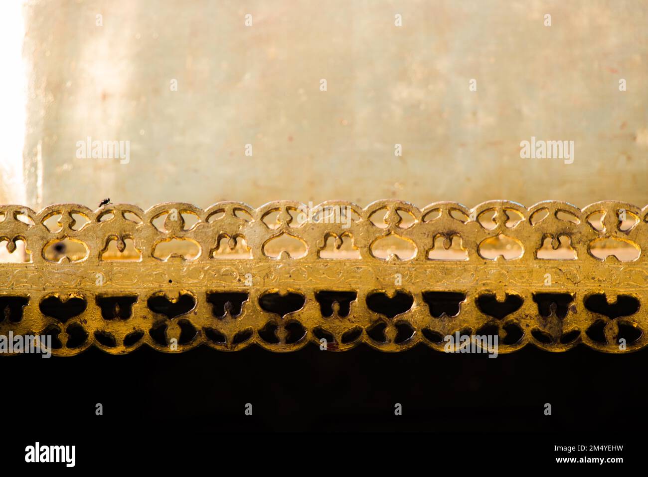 Example of Ottoman art patterns applied on metals Stock Photo - Alamy