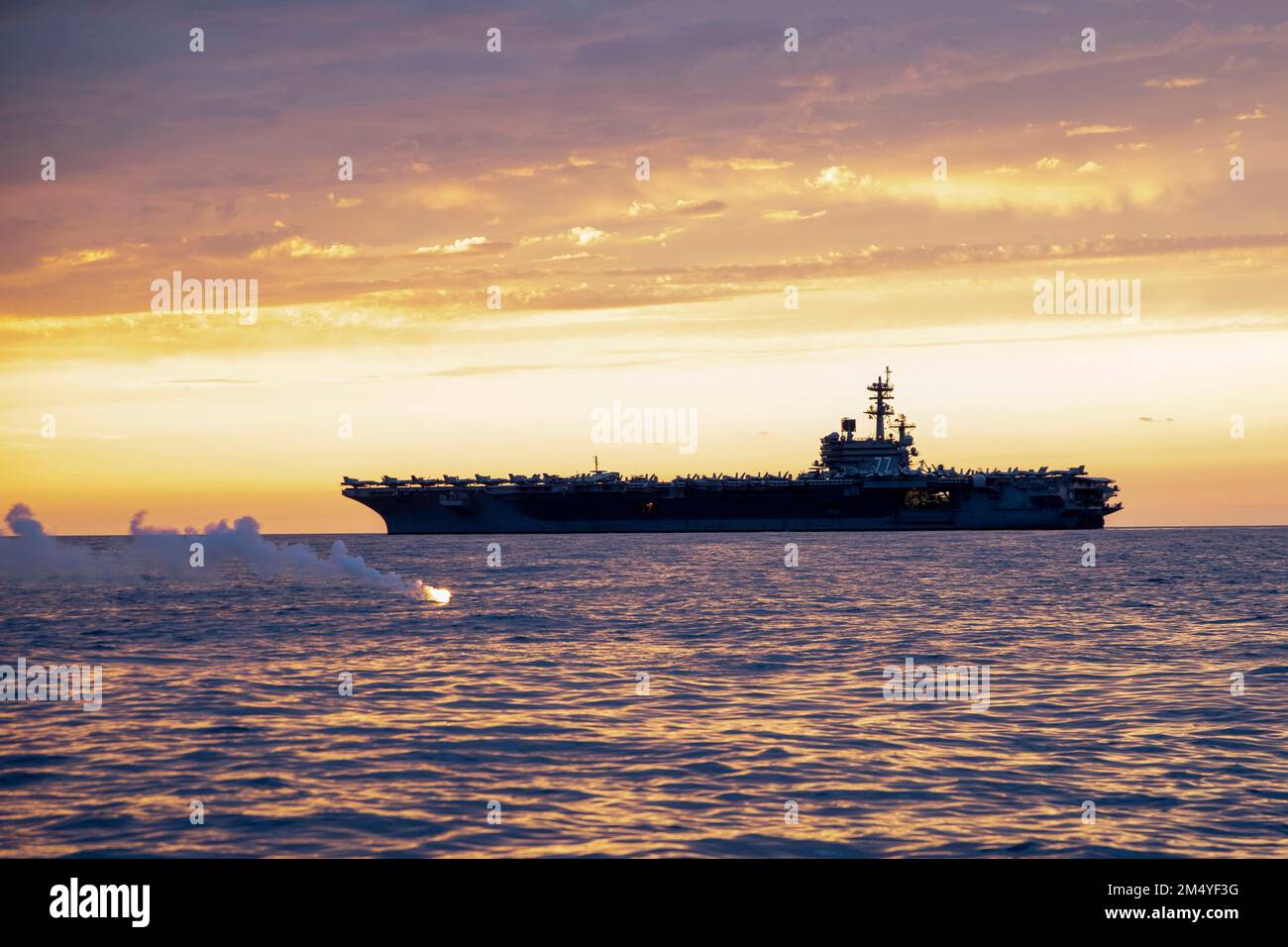 George posada hi-res stock photography and images - Alamy