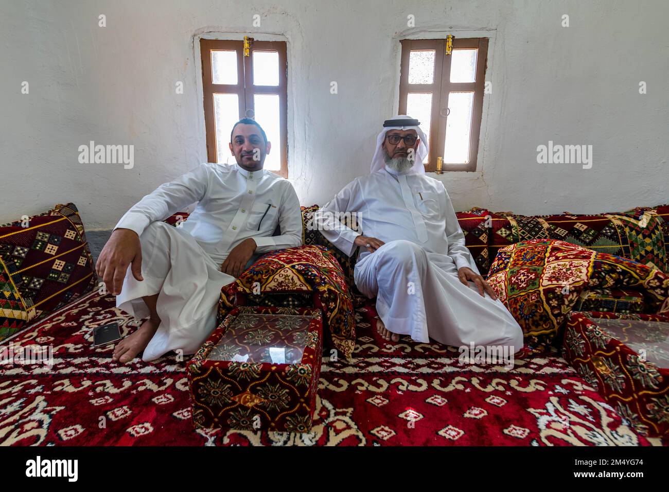 Saudi arabia folklore hi-res stock photography and images - Alamy