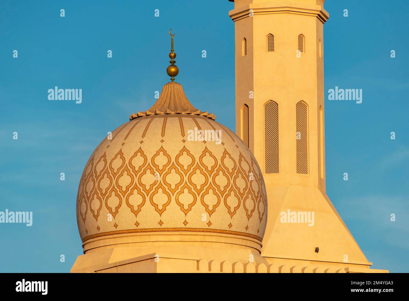 Close-up of dome and minaret, Othman Bin Affan Mosque, Sur, Oman Stock ...