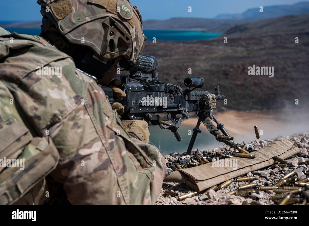 U.S. Army National Guard soldiers assigned to Task Force Wolfhound ...