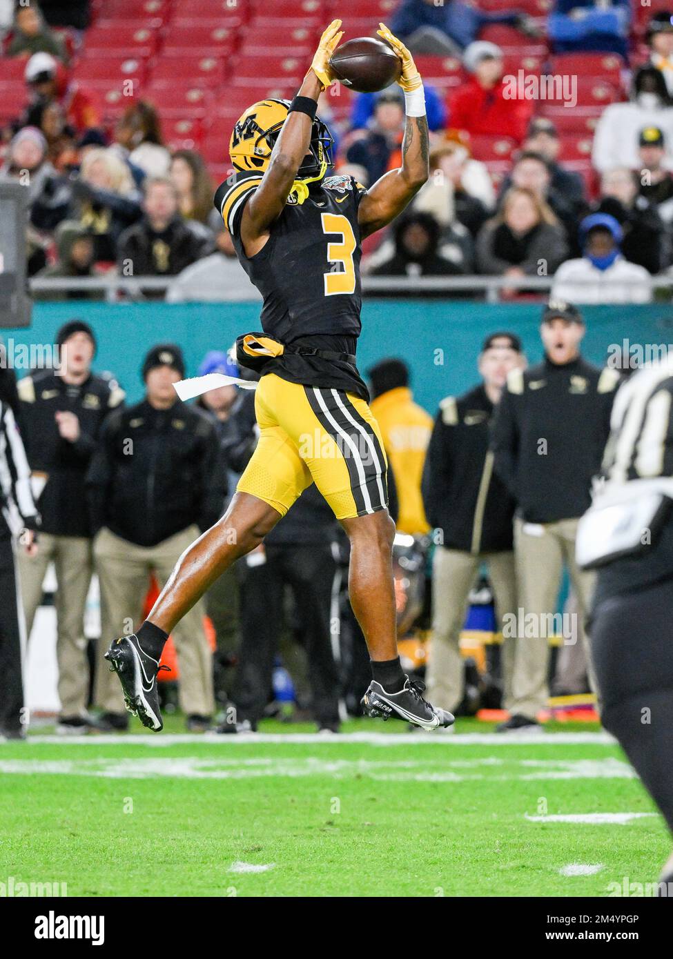 Luther burden hi-res stock photography and images - Alamy