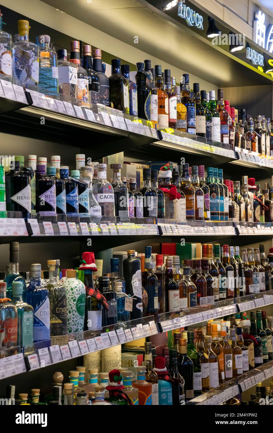 Alcohols hi-res stock photography and images - Alamy