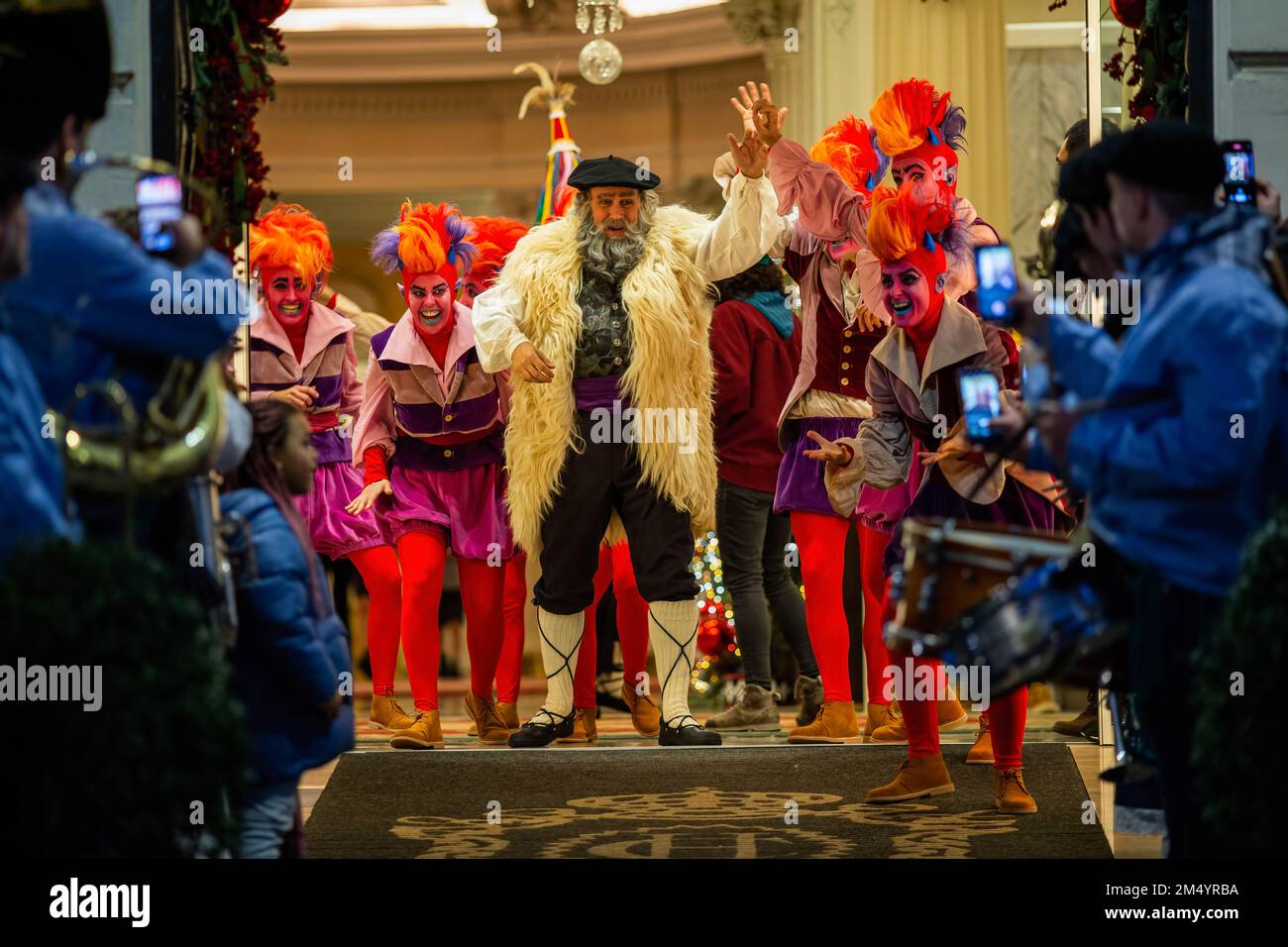 Olentzero parade hi-res stock photography and images - Alamy