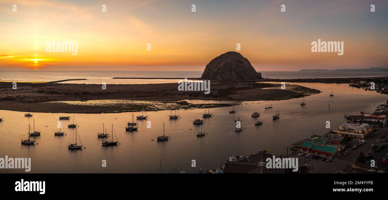 Morro bay rock beach in hi-res stock photography and images - Alamy