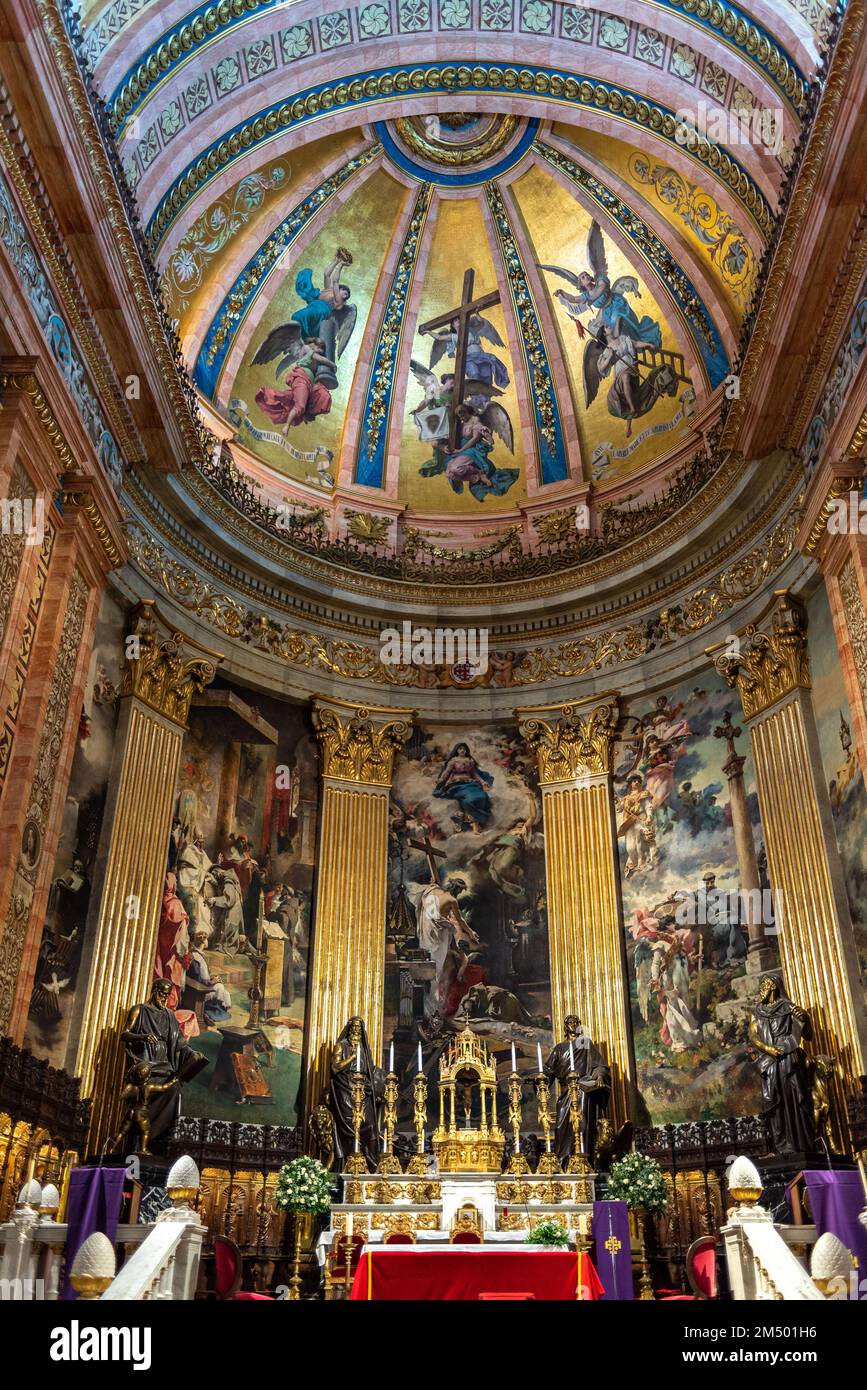 Interior of the Royal Basilica of Saint Francis the Great San Francisco ...