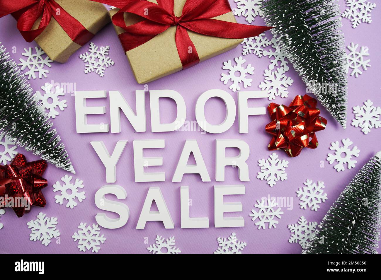 End of Year Sale alphabet letters with gift boxes, snowflake and ...