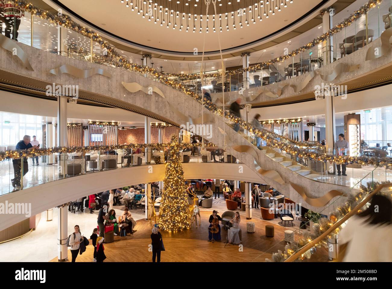 Arvia cruise ship hi-res stock photography and images - Alamy