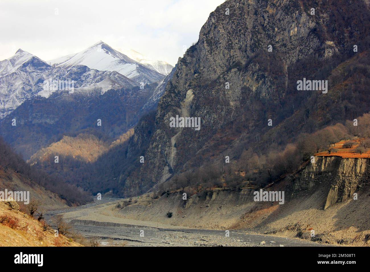 Beautiful snowy mountains in hi-res stock photography and images - Alamy