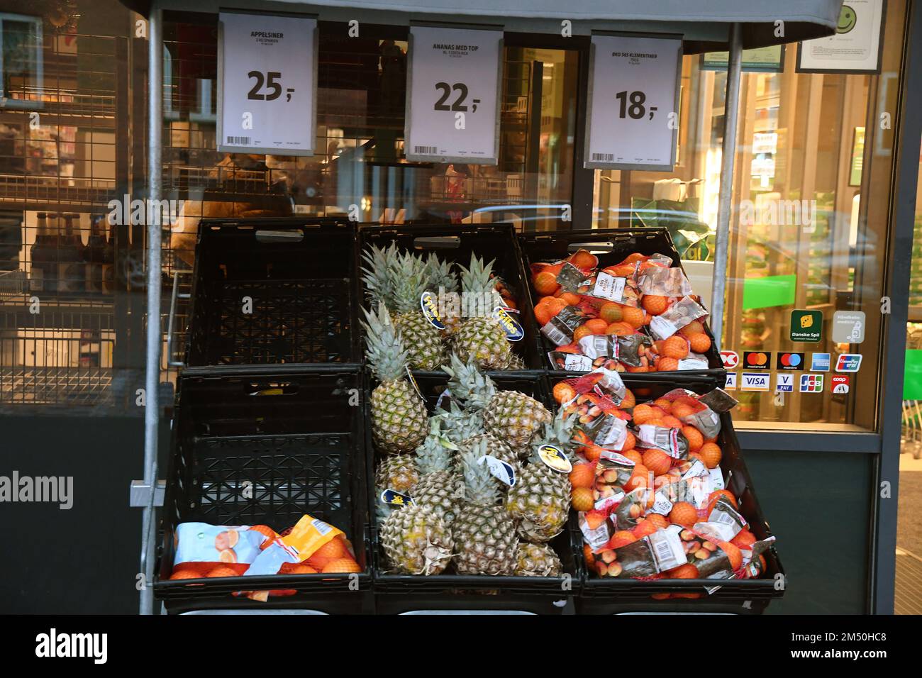 Fruti sna dfood hi-res stock photography and images - Alamy