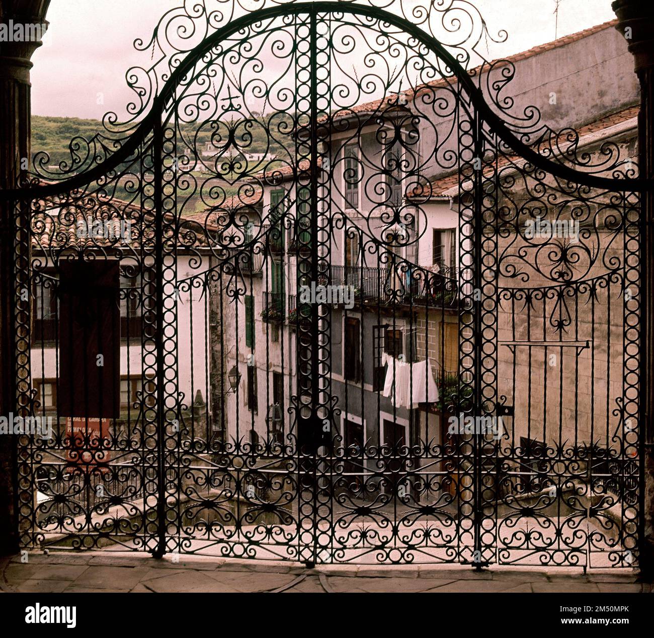 VISTA DESDE LA IGLESIA DE LA ASUNCION-REJA Y CASAS - FOTO DE LOS AÑOS ...