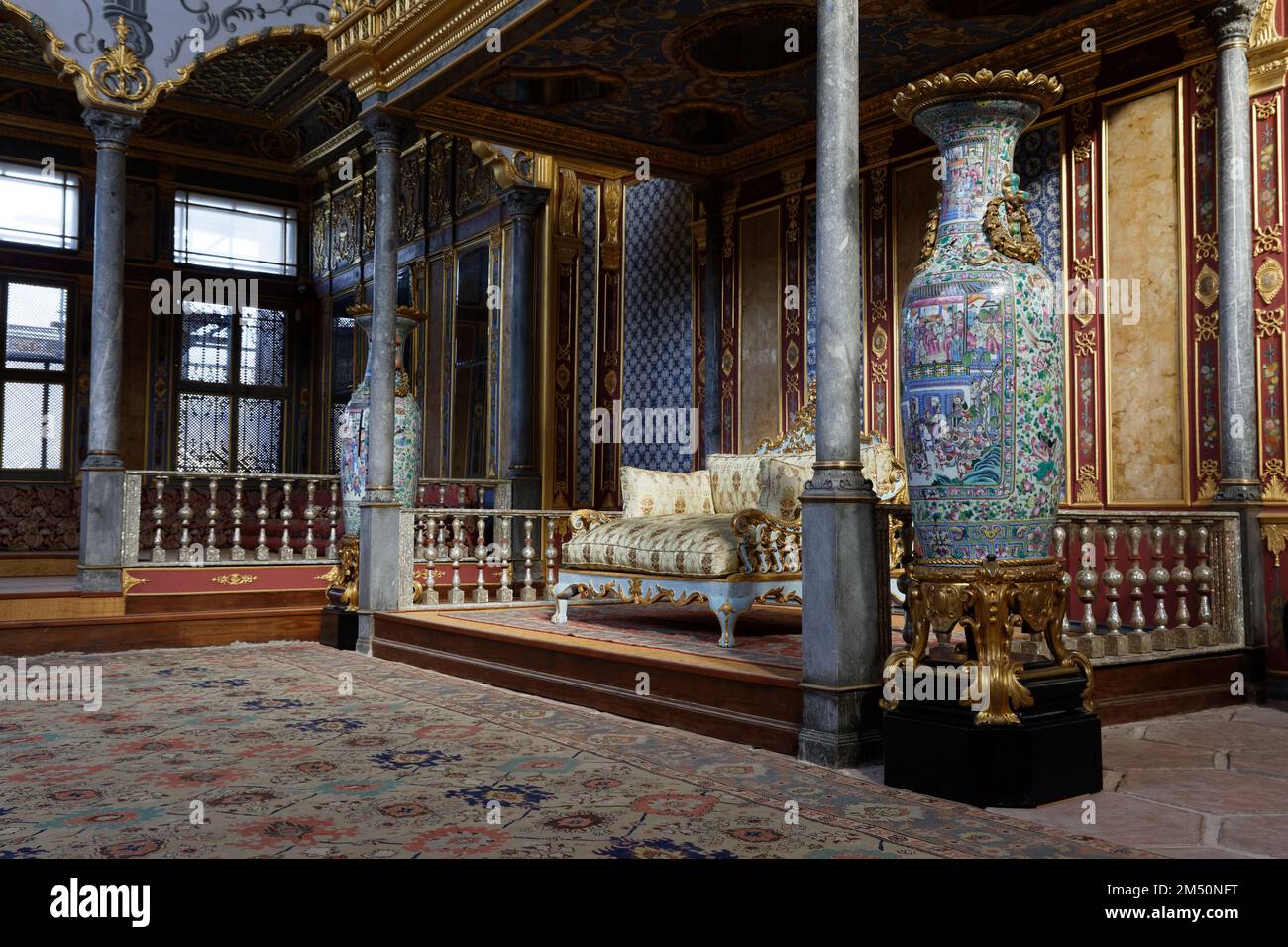 Imperial Hall Topkapi Palace Stock Photo - Alamy