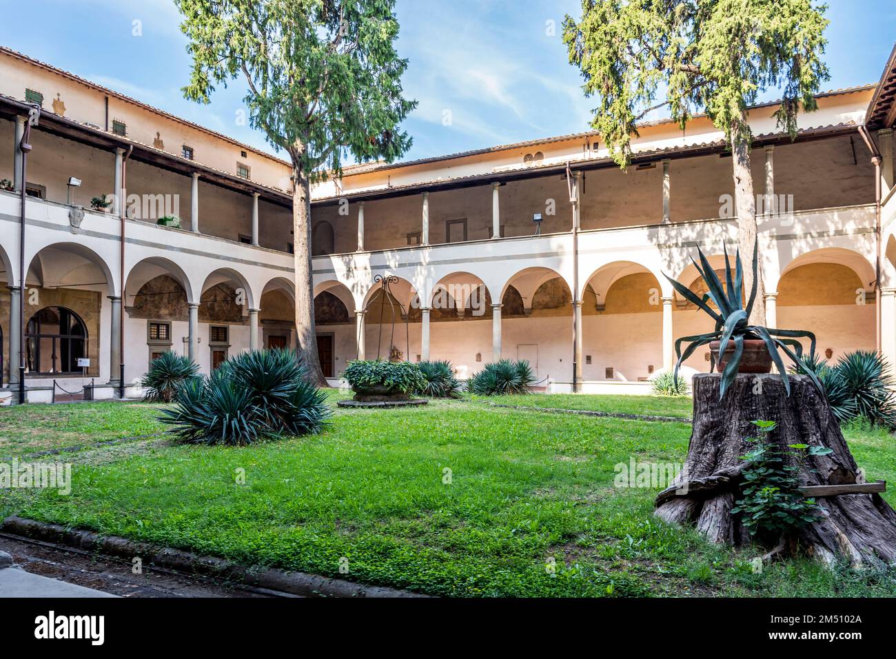 Main cloister of the basilica of Santa Maria del Carmine, where is the ...