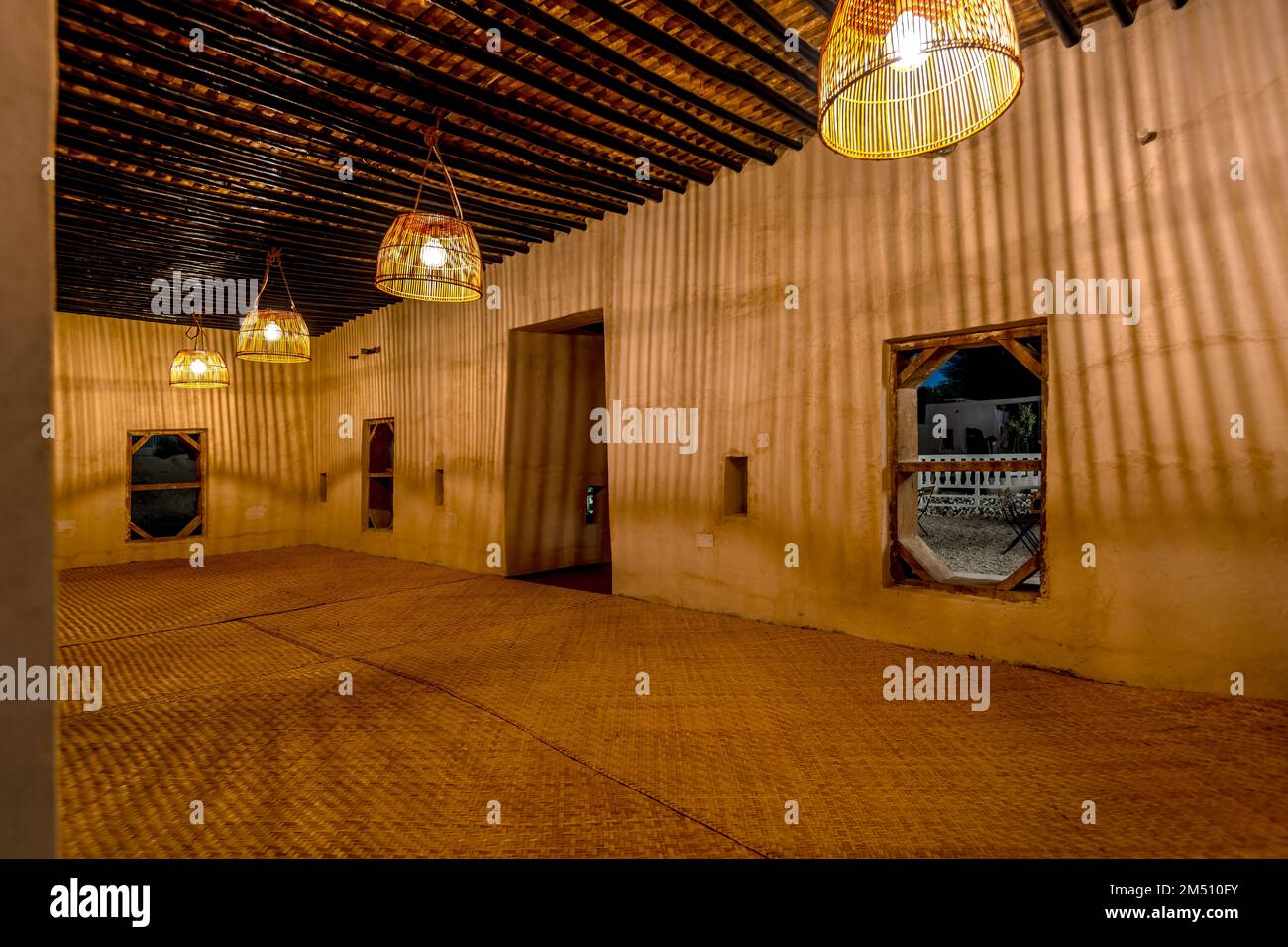 Small mosques hi-res stock photography and images - Alamy