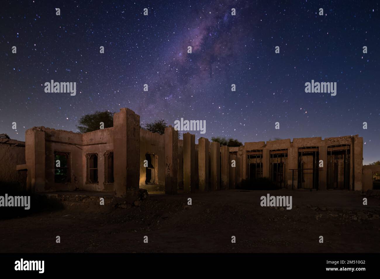 Milky way in Ruwais Fisherman Village Qatar . Deseret land of Qatar ...