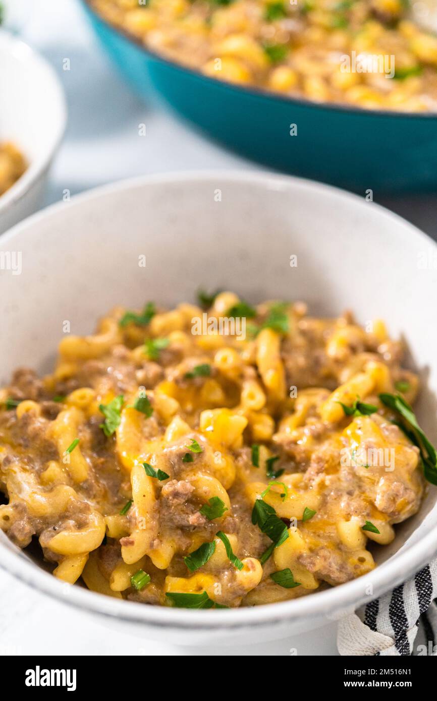Beef pasta helper hi-res stock photography and images - Alamy