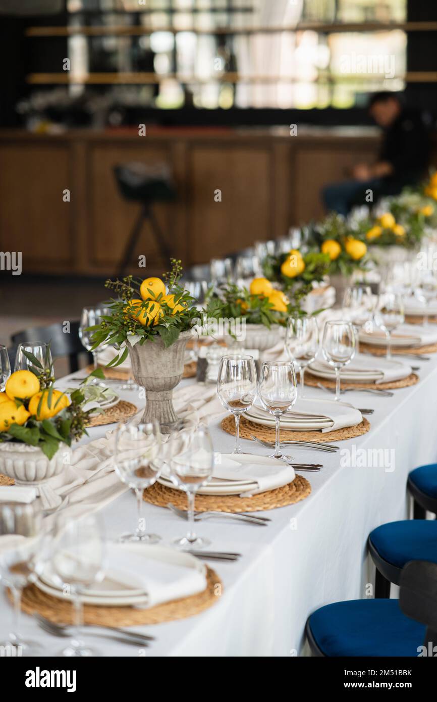 Decorated wedding banquet hall in classic style Stock Photo - Alamy