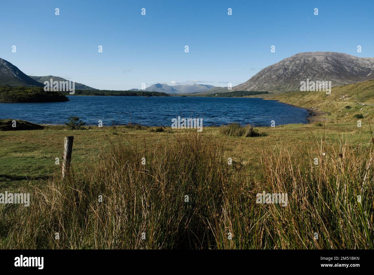 Beautiful shot landscape connemara hi-res stock photography and images ...